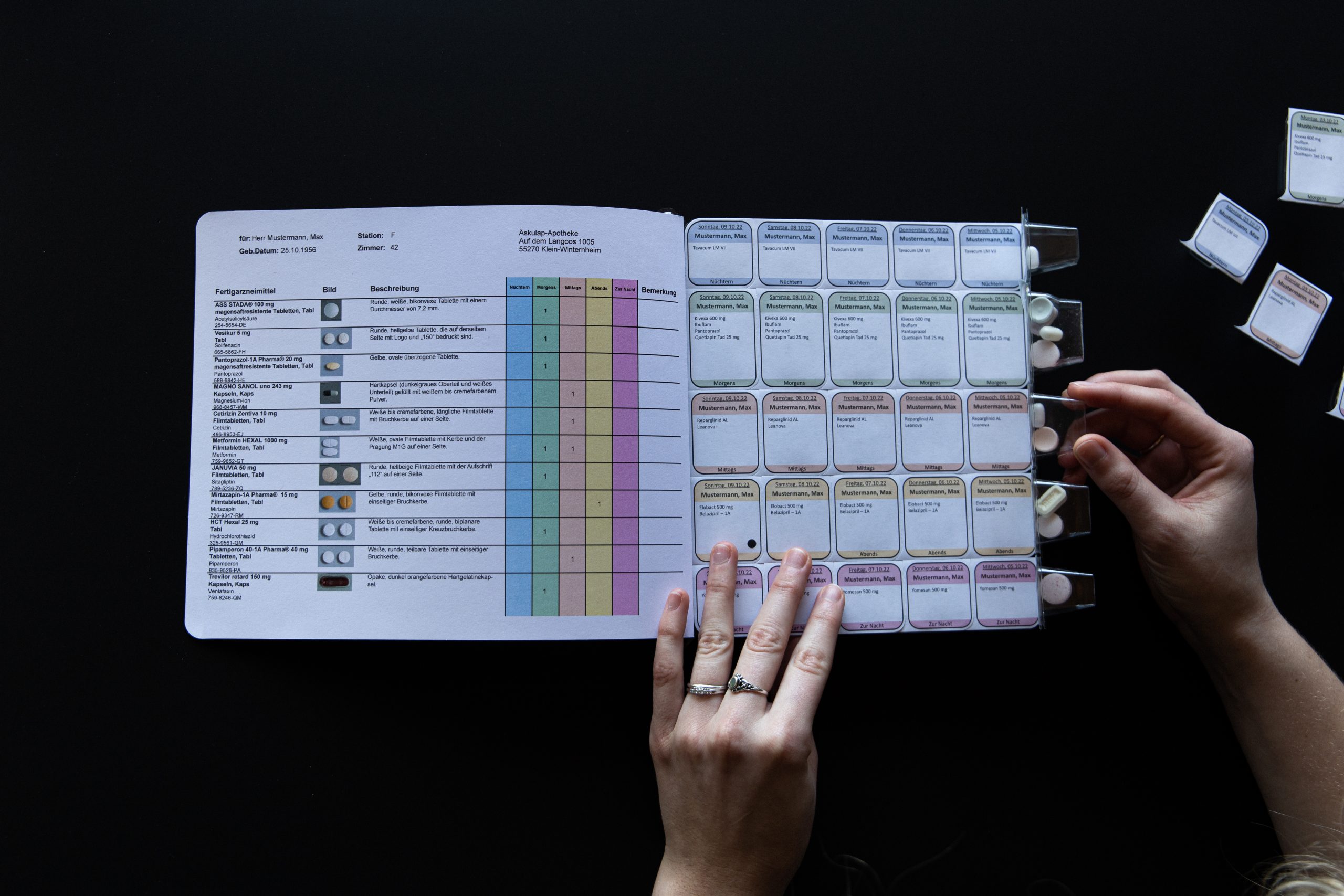 KNAPP lanceert blisterkaartoplossing - KNAPP